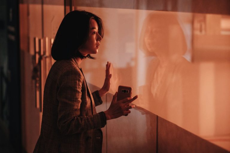 Review: K-Movie "Recalled" Stars Seo Ye-ji in Suspenseful and ...